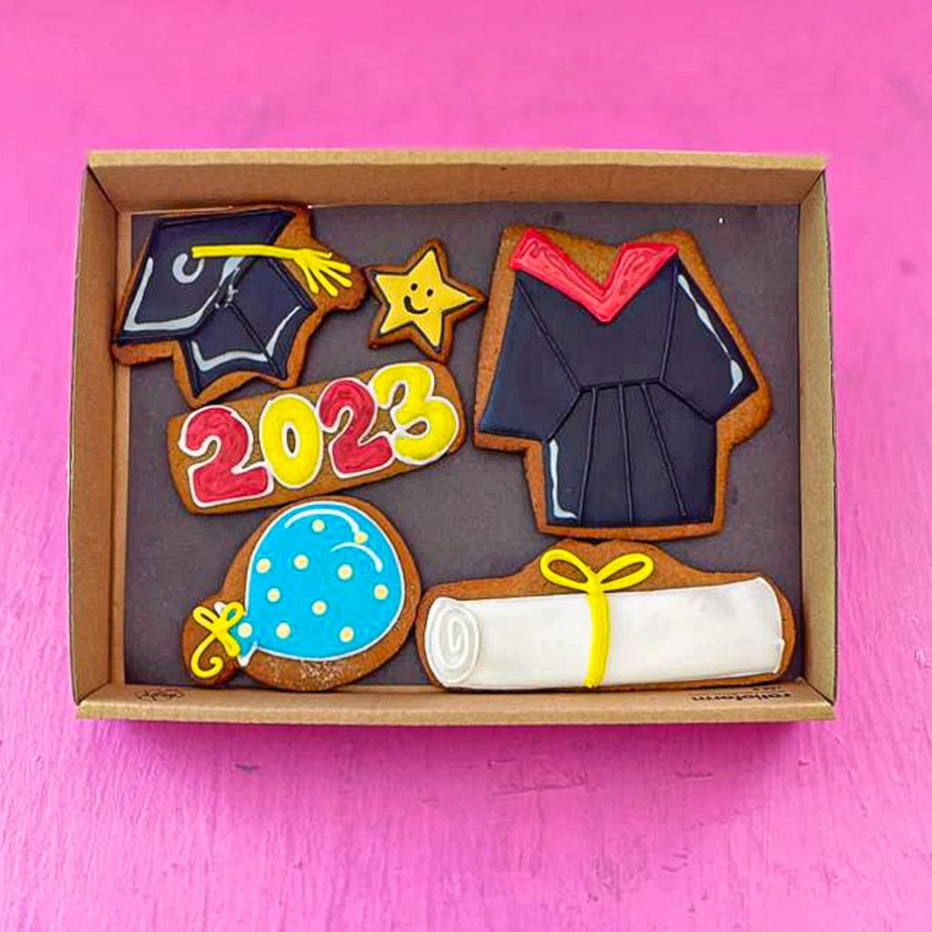On your graduation – Biscuits